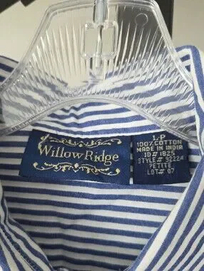 Willow Ridge | Tops | Willow Creek Ls Star Appliqued Button Down Blouse ...